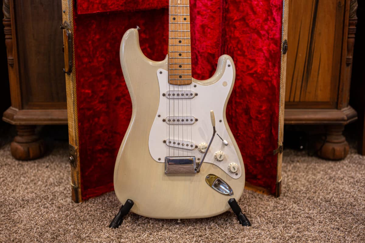 Joe's Vintage Guitars | Buying Rare and Collectible Guitars