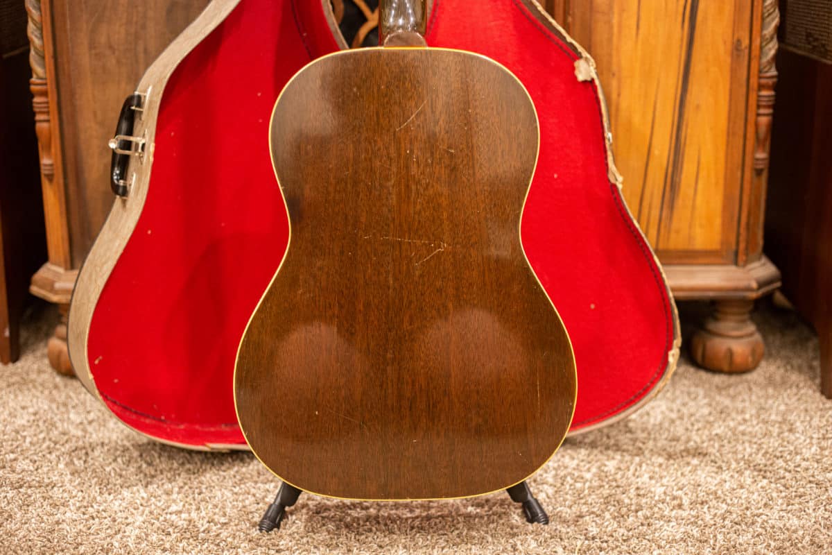 1953 Gibson LG-1 - Joe's Vintage Guitars